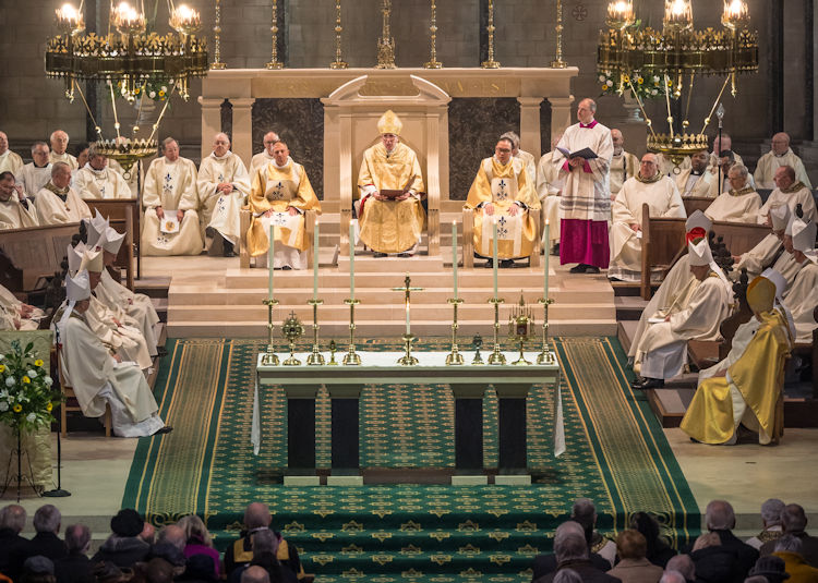 Network Norfolk : Peter Collins ordained as the fifth Bishop of East Anglia